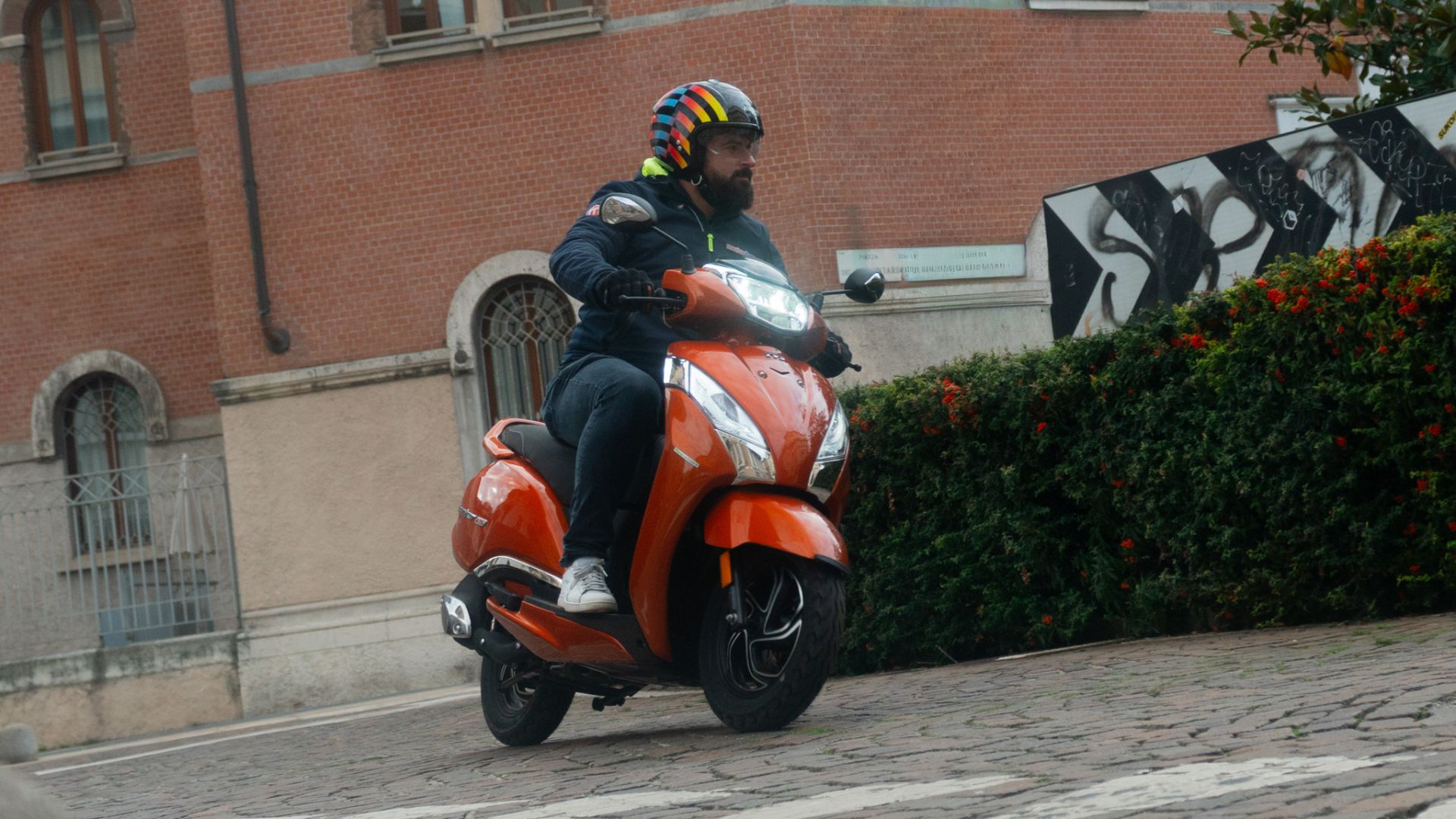 TVS Jupiter 125: prova, consumi reali e Prezzo, la recensione completa