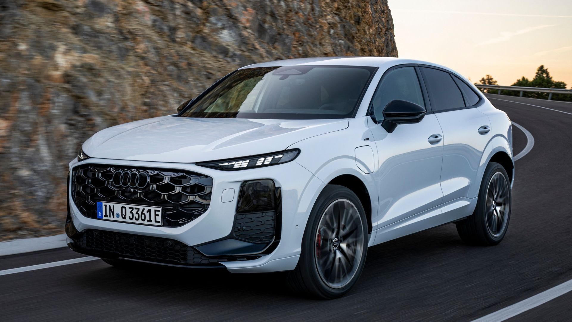 Nuova Audi Q3 Sportback 2025 in video: dimensioni, motori, uscita