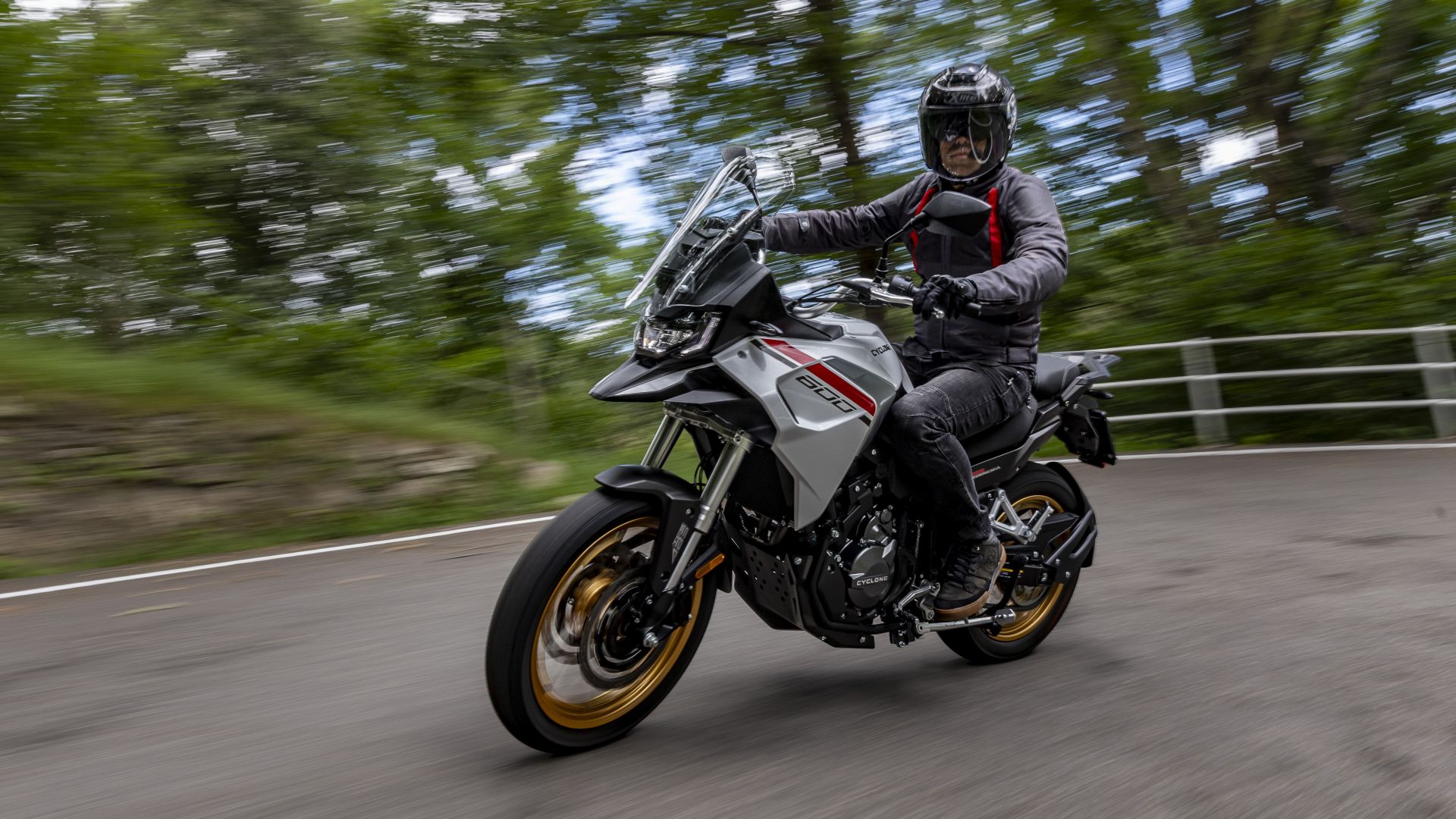 Cyclone RT3S RX600 chi è come va prezzi