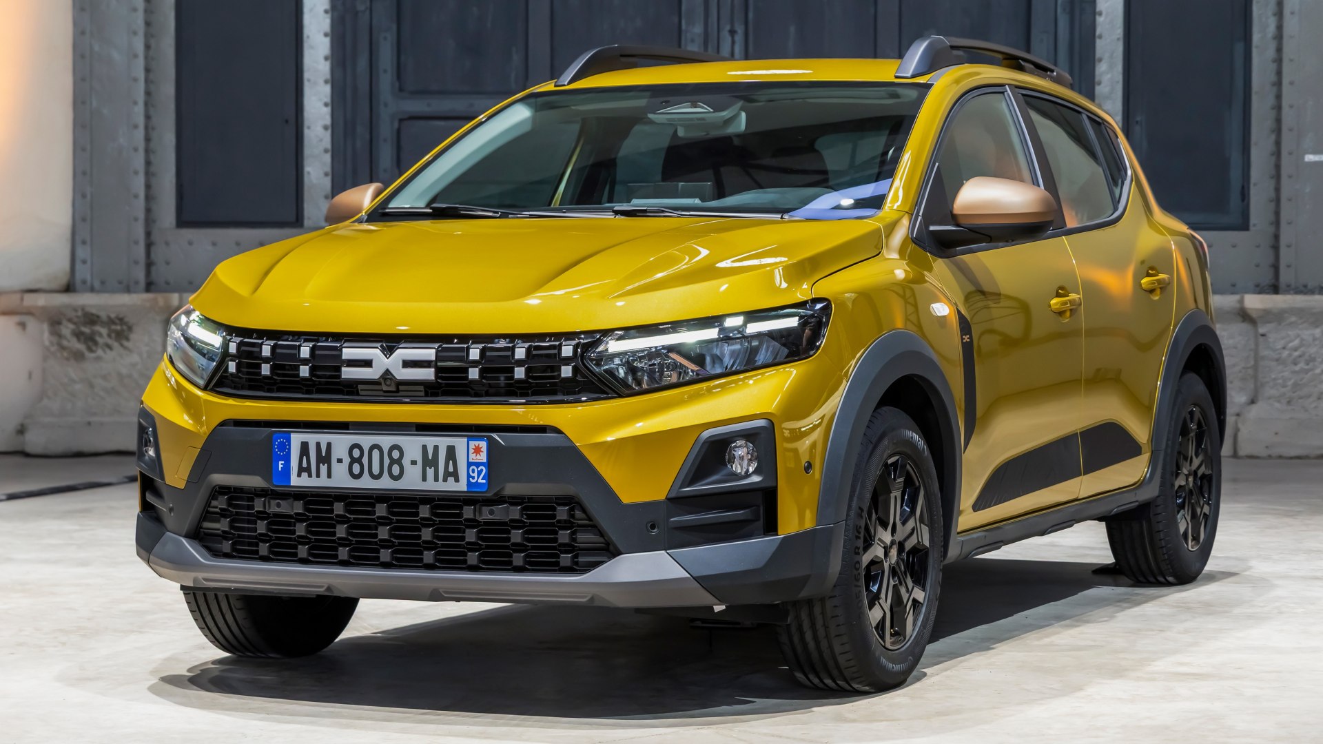 Ecco Dacia Sandero Eco-G 120 Auto e Sandero Stepway Hybrid (2026)
