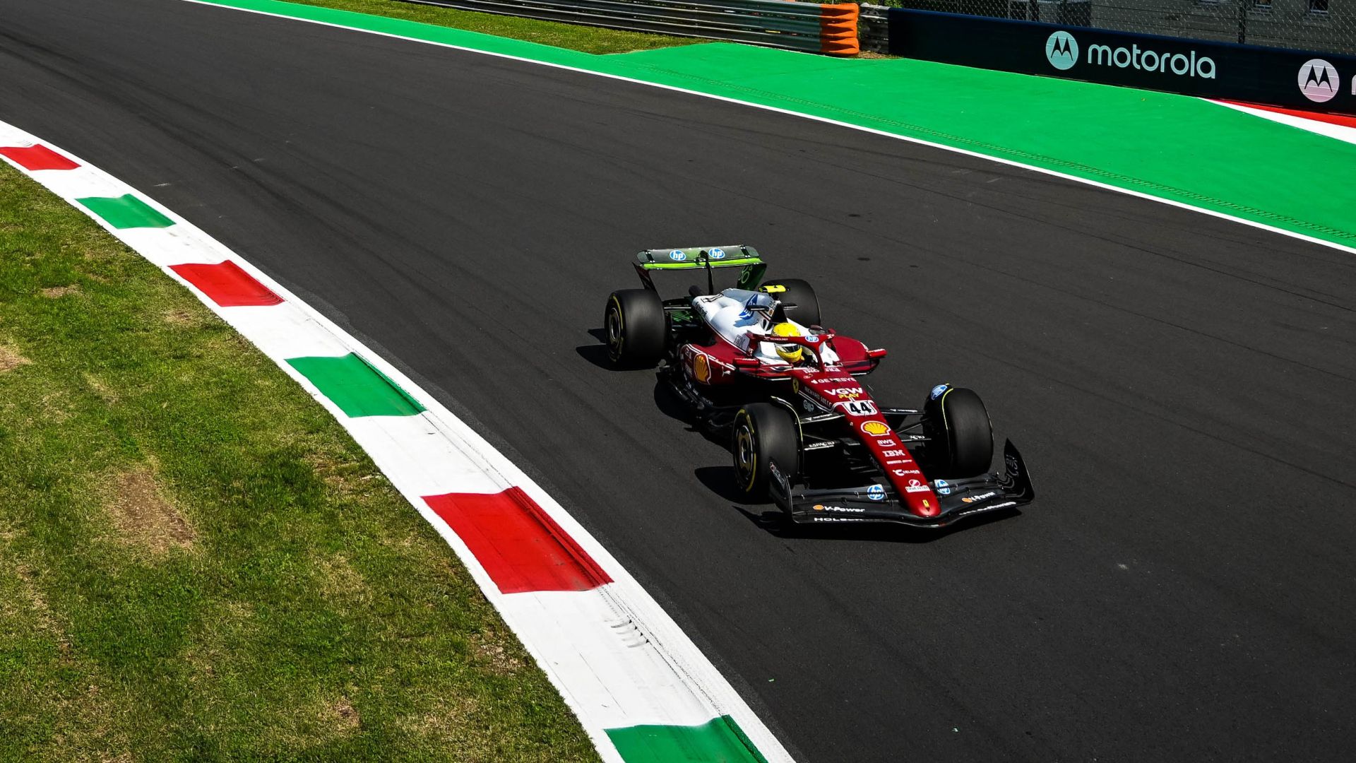 F1 GP Italia 2025: Hamilton-Leclerc, Ferrari al comando nelle FP1