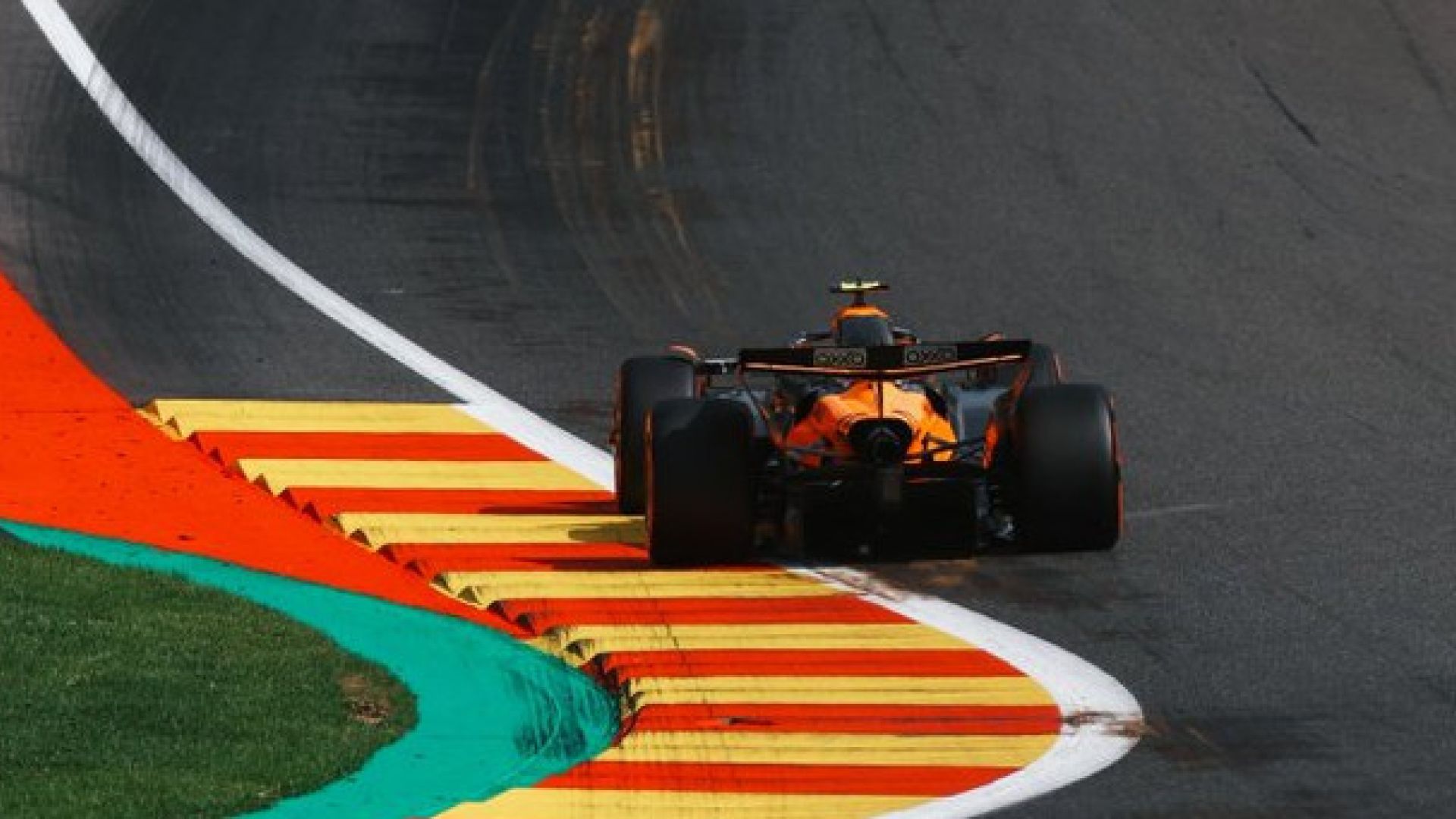 F1 GP Belgio 2025, qualifiche: Norris in pole, crisi Hamilton