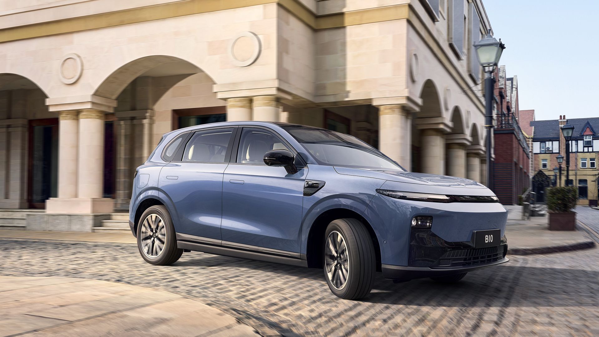 Leapmotor B10: ordini aperti e prezzo per il nuovo SUV elettrico