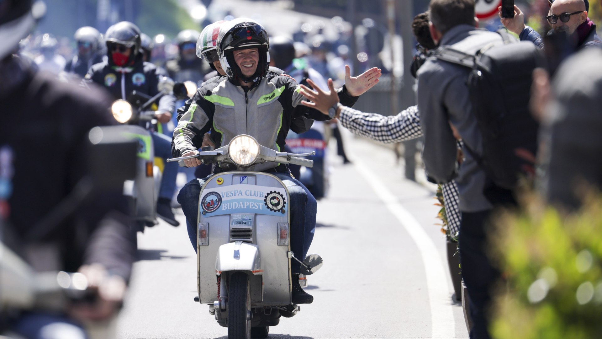 Vespa Roma 2026: il grande evento per celebrare 80 anni di storia dell ...